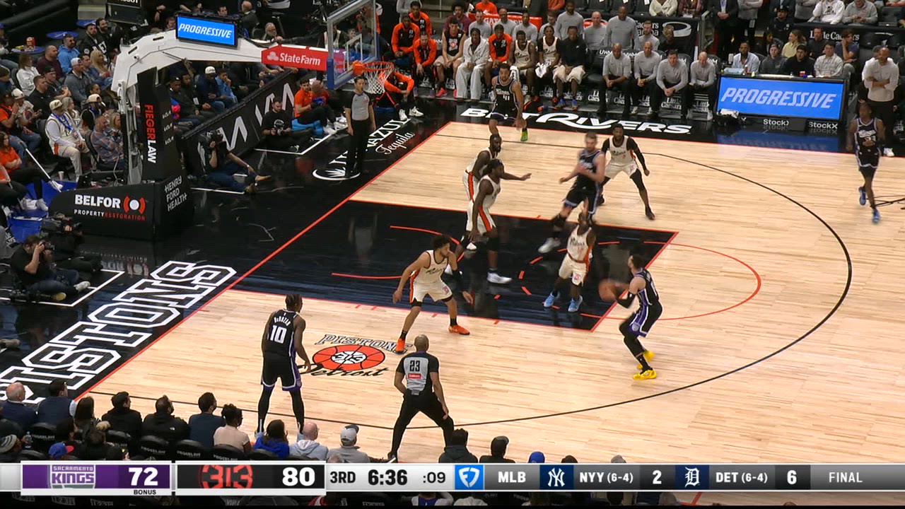 Challenge OOB: Kings @ Pistons | NBA Official