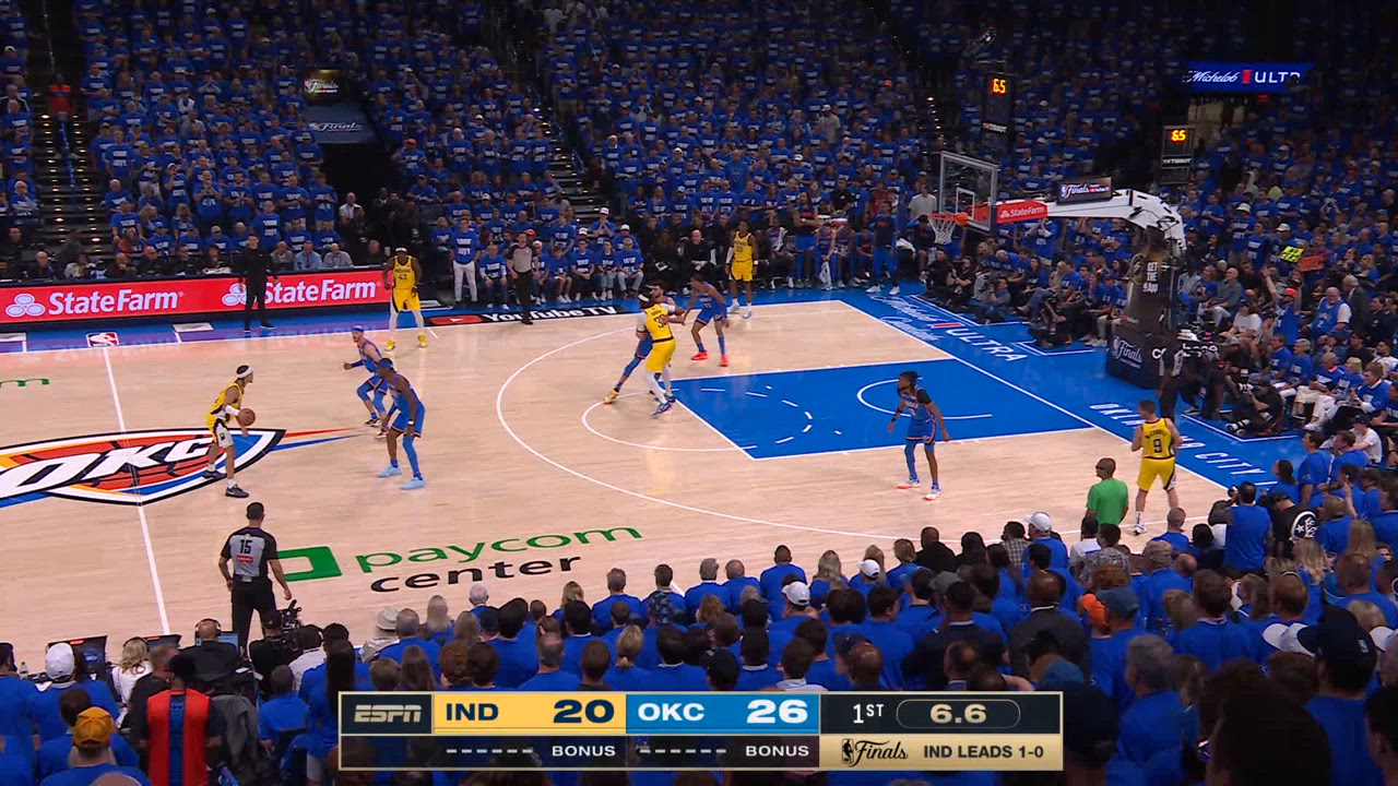 Last Second Field Goal: Pacers @ Thunder | NBA Official