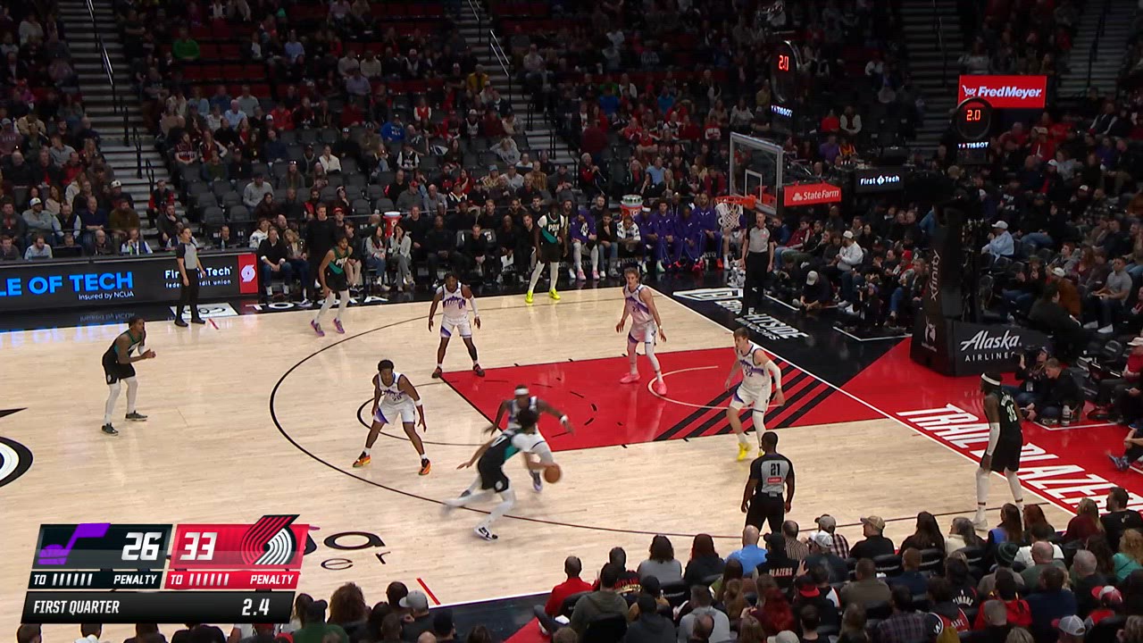 Last Second Field Goal: Jazz @ Trail Blazers | NBA Official