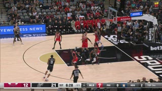 Two-Point/Three-Point Field Goal: Bulls @ Spurs | NBA Official