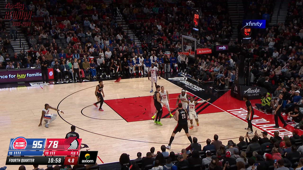 Two-Point/Three-Point Field Goal: Pistons @ Trail Blazers | NBA Official