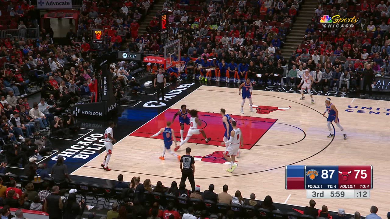 Two-Point/Three-Point Field Goal: Knicks @ Bulls | NBA Official