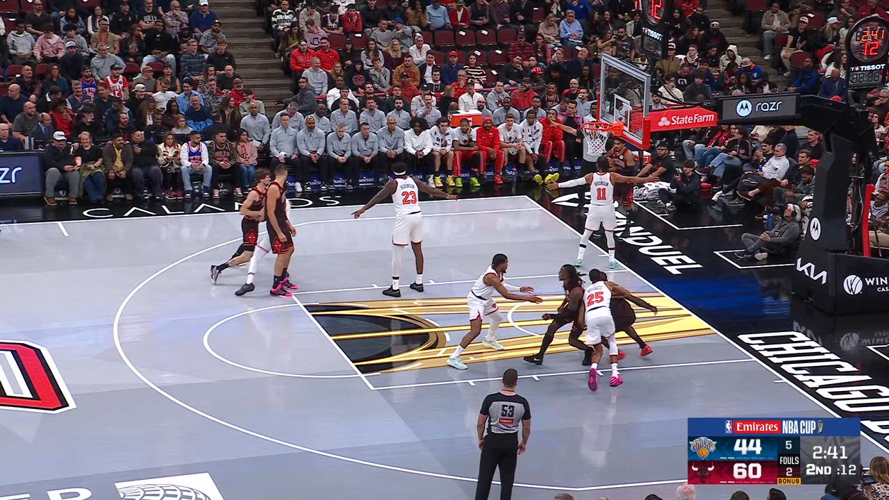 Two-Point/Three-Point Field Goal: Knicks @ Bulls | NBA Official