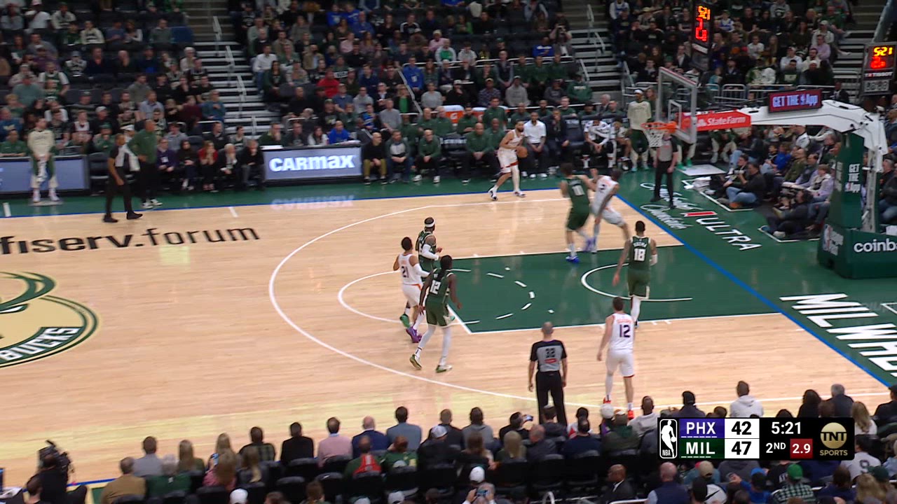 Two-Point/Three-Point Field Goal: Suns @ Bucks | NBA Official