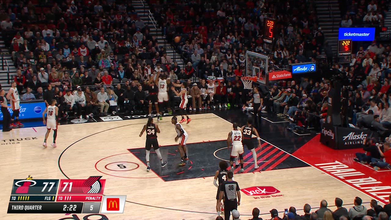 Shot Clock Violation: Heat @ Trail Blazers | NBA Official