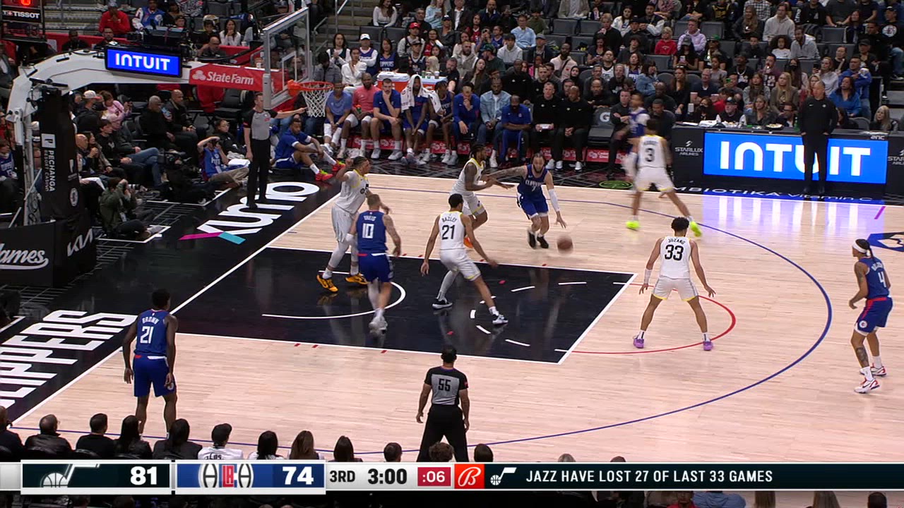 Clear-Path-To-The Basket-Foul: Jazz @ Clippers | NBA Official