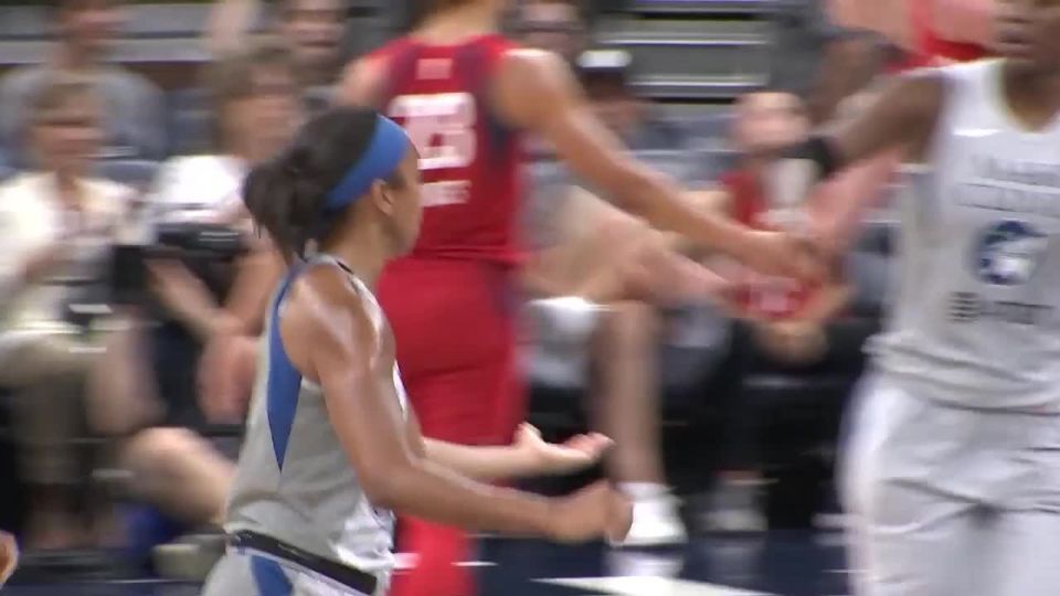 Lexie Brown Sinks The Shot At The Buzzer Official Site Of The Wnba