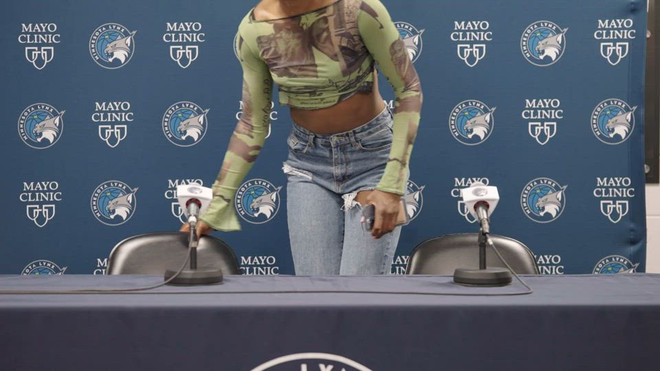 “I’m Lucky To Have a Vet Like Phee” | Diamond Miller & Napheesa Collier ...